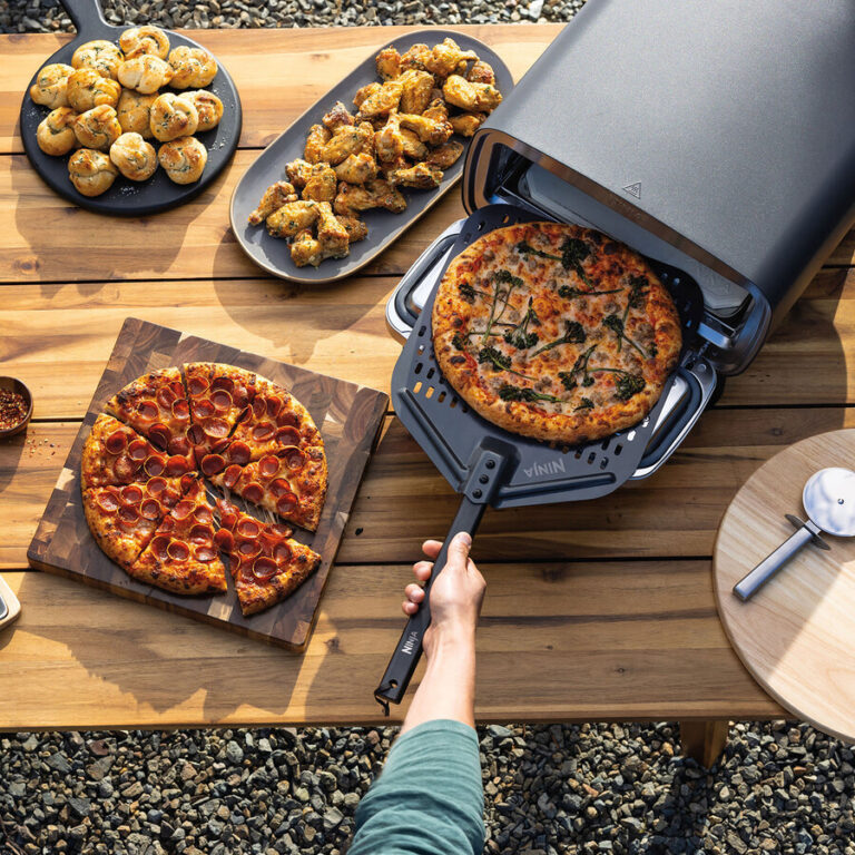 Horno de pizza eléctrico para exteriores y freidora de aire Ninja ...